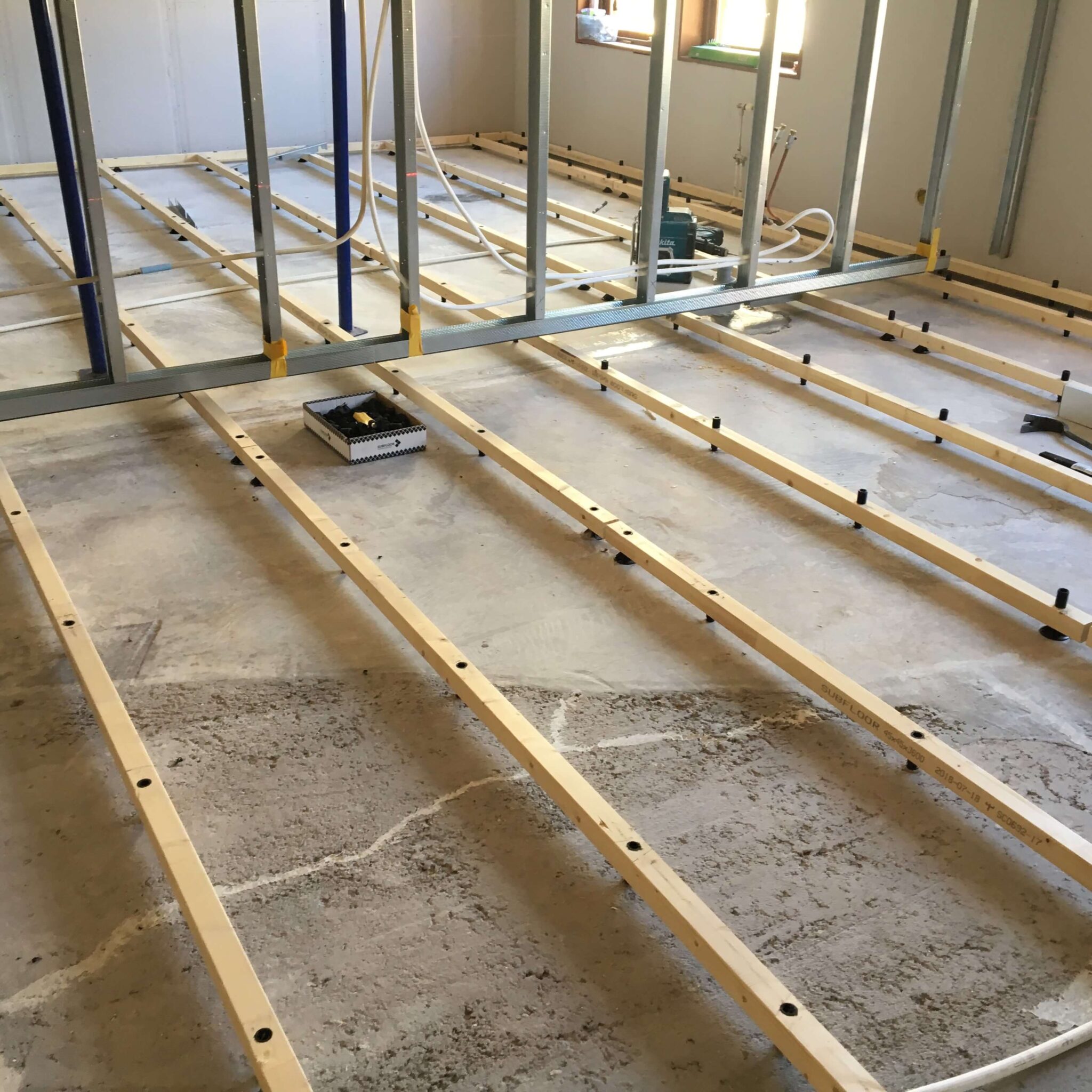 SUBFLOOR | Floor Levelling Systems Ltd. - Raised Access Floor