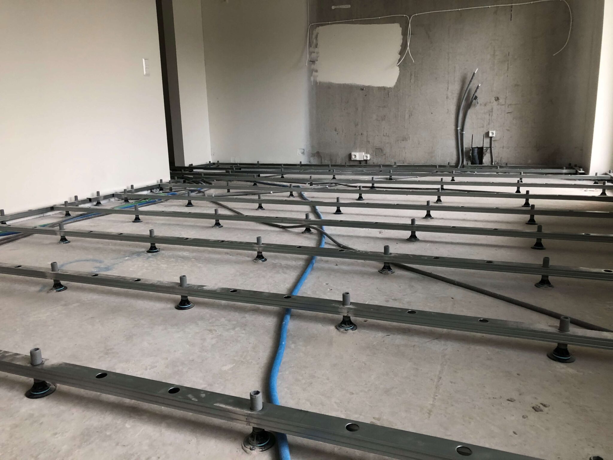 SubFloor raised steel floor used in a pre-school | Raised Floor |FLS